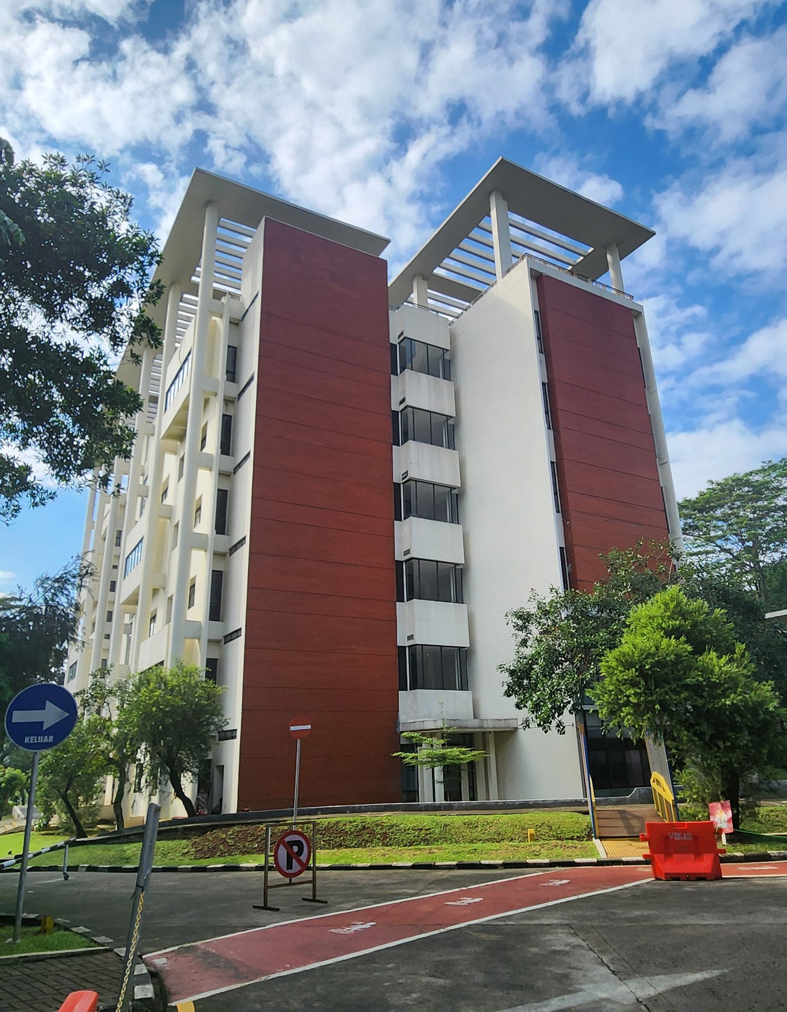 Produksi Media UI – Produksi Media adalah sebuah program studi di Vokasi Universitas Indonesia ...